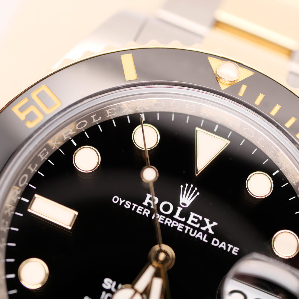 How To Spot a Fake Rolex Submariner (2022 Onwards) – BALDWIN Jewellery